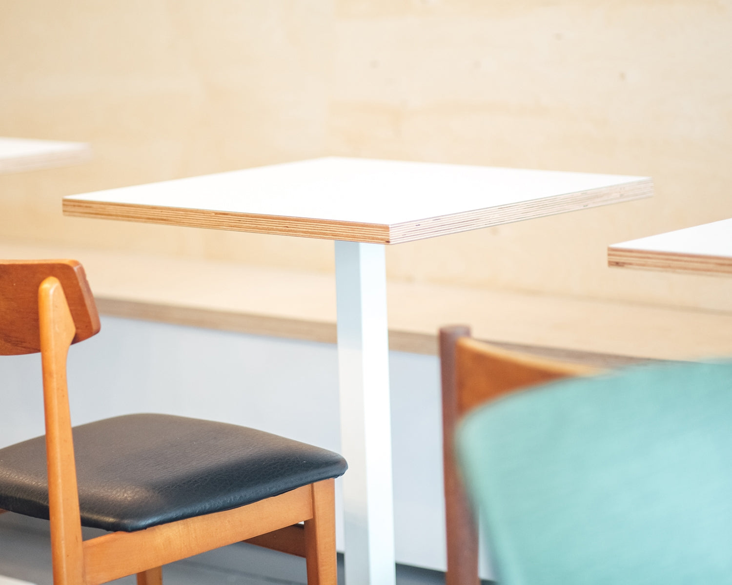 Custom Plywood Edge Banding Detail Laminate Restaurant Table Tops ...